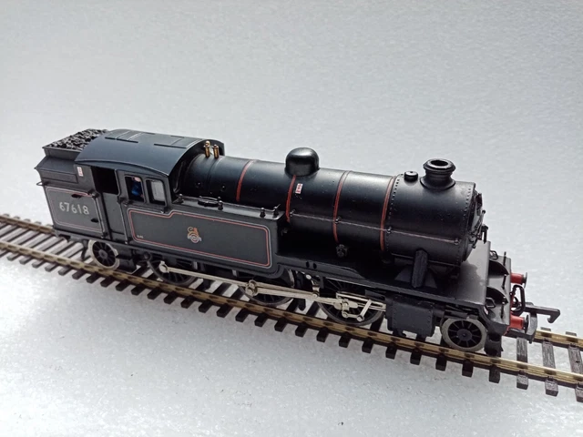 BACHMANN 31-606 EX-LNER BR Black Livery Class V1 Re-numbered to 67618 ...
