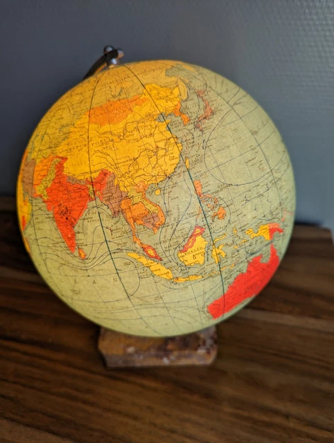 VERY BEAUTIFUL AND Rare Vintage World Maps In Green Taride 1976 £150.59 ...