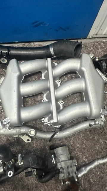 GENUINE NISSAN R35 GTR Inlet Manifold 2019 £350.00 - PicClick UK