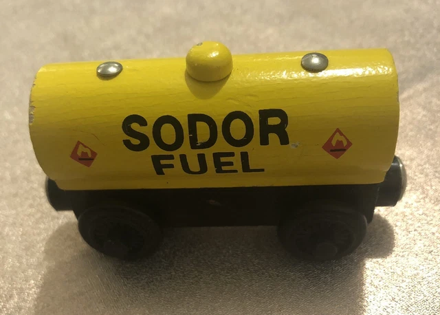 THOMAS THE TANK engine Sodor Fuel Car, Magnetic, Wooden. £4.99 ...