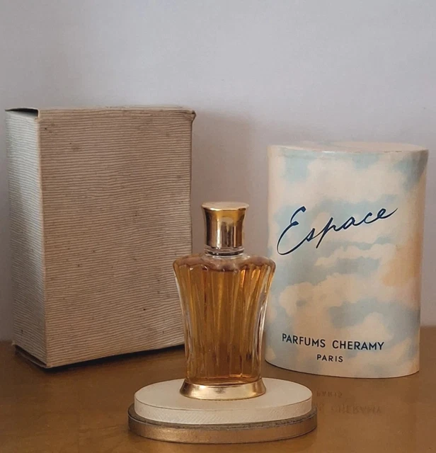 ESPACE DE CHERAMY, petit flacon ancien, dans son coffret, plein, 15 ml ...