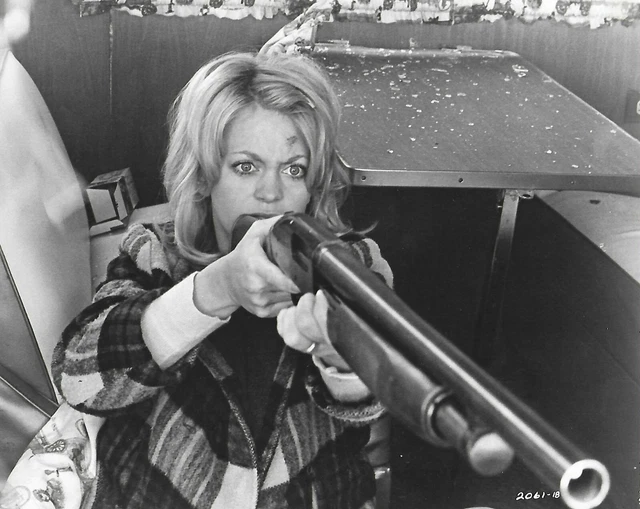 STEVEN SPIELBERG GOLDIE HAWN FUSIL RIFFLE Photo Originale SUGARLAND ...
