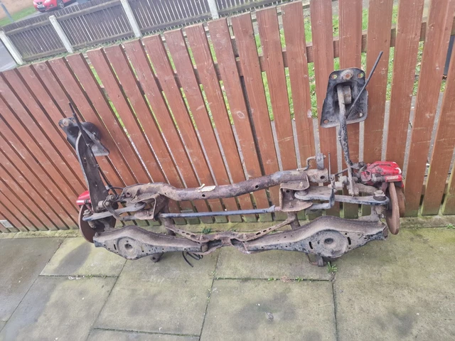 VW GOLF GTI Mk5 2.0 Rear Axle Subframe Calipers Hubs Arms Carriers £150 ...