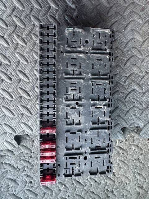 VW GOLF JETTA Mk2 Mk3 Ce2 Fusebox Fuseboard Corrado Polo T4 Vento ...