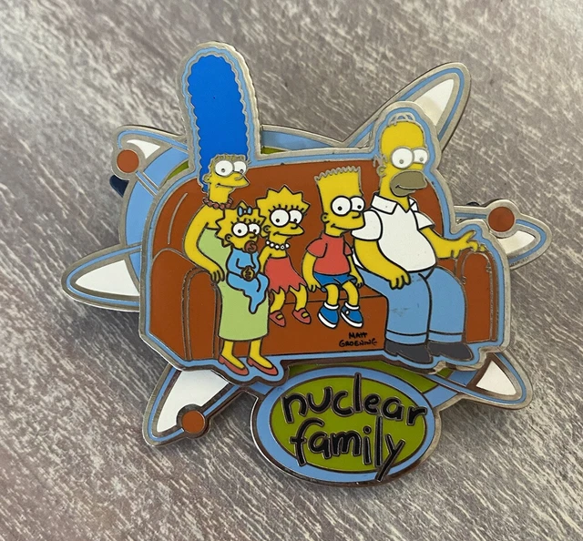 WALT DISNEY WORLD The Simpsons Nuclear Family PIN 2011 $9.95 - PicClick AU