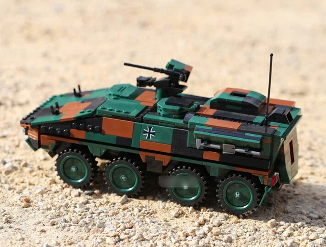 GERMAN ARMY BOXER armoured fighting vehicle AFV MRAV moc tank UK ...