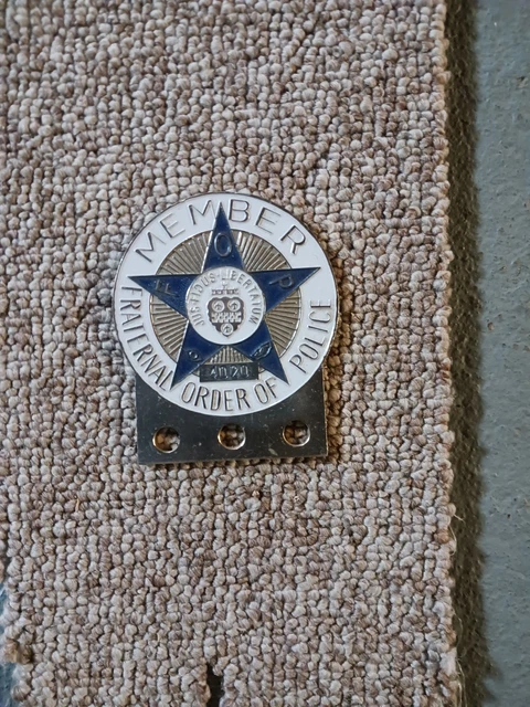 VINTAGE 3” MEMBER Fraternal Order of Police License Plate Topper FOP ...