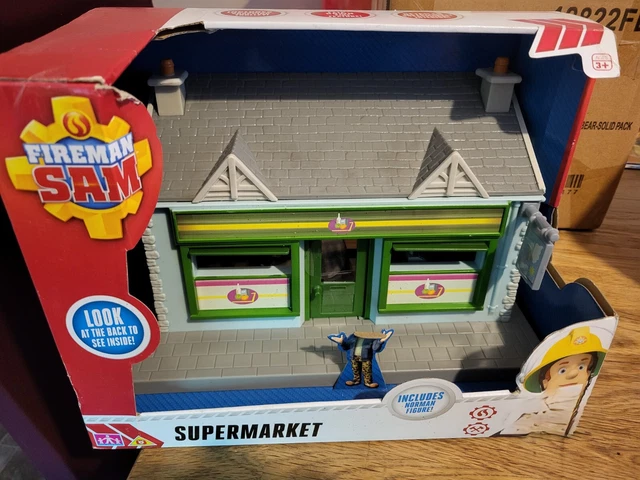 FIREMAN SAM SUPERMARKET Playset with figure and accessory £24.99 ...