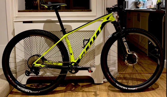 SCOTT SCALE CARBON 29er Mountain Bike Custom Built - Shimano XT - Size ...