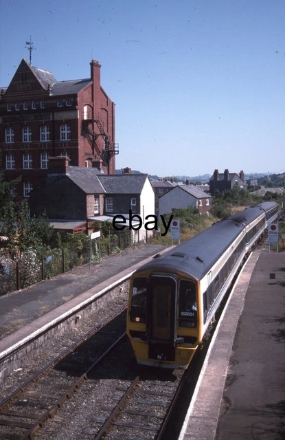 35MM RAILWAY SLIDE- DMU Class 158. 158851 & Class 153. 153376 @ Newtown ...