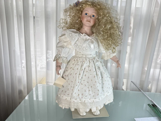 POUPON DE COLLECTION pour Collection, Poupée de Porcelaine 70 CM État Parfait EUR 52,96 ...