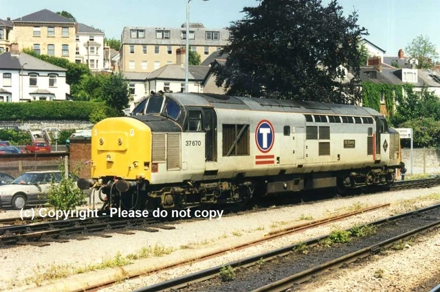 BRITISH RAILWAY DIESEL Locomotive Photo Class 37 37670 Newport - Last ...