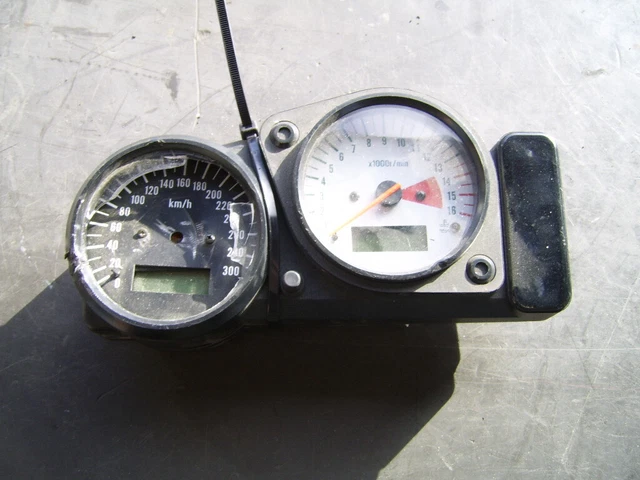 INSTRUMENTS DE BORD Suzuki GSX R 600 1997-2001 1996 EUR 43,00 - PicClick FR