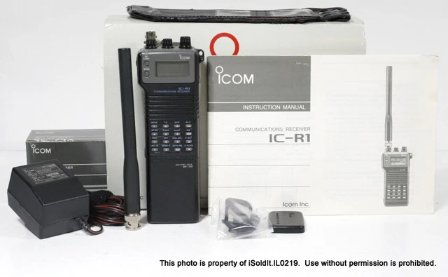 ICOM IC-R1 WIDEBAND Communications Receiver in Box w/ Manual EUR 103,06 ...