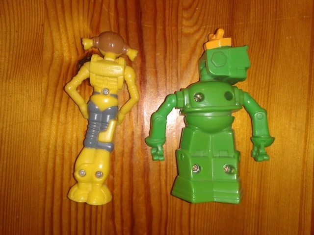 (2 ITEM LOT) Burger King PROMO TOYS Robots 2005 #8, #6 Lot $15.00 ...