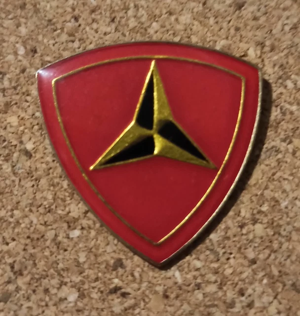 PIN'S MERCEDES BENZ Auto Voiture Logo Symbole Emblème Vintage Pins ...