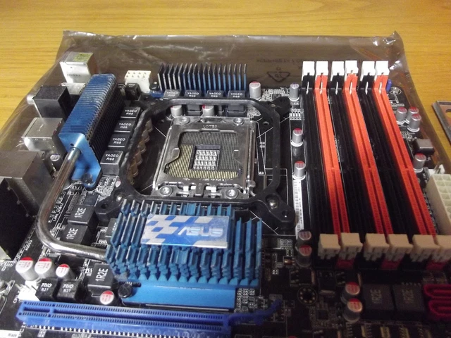 MOTHERBOARD ASUS P6T SE LGA 1366 6-ram slots + backplate £39.99 ...
