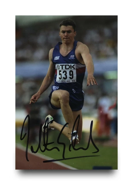 JONATHAN EDWARDS SIGNED 6x4 Photo Olympic Triple Jumper Champion ...