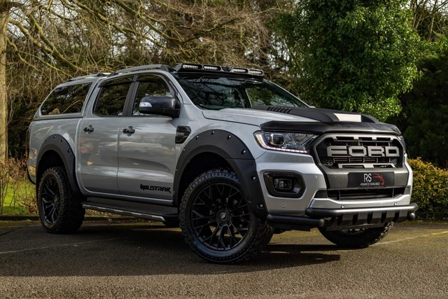 FORD RANGER 2.0 EcoBlue Wildtrak Auto 4WD Euro 6 (s/s) 4dr Diesel ...