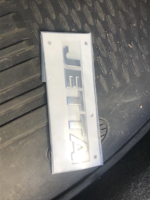 17A853687 VOLKSWAGEN GENUINE Oem Jetta Rear Inscription Emblem Chrome ...