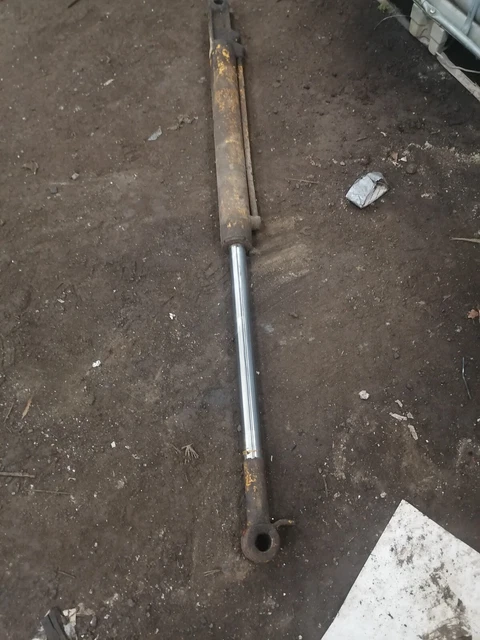 MASSEY FERGUSON 50 B digger ram £60.00 - PicClick UK