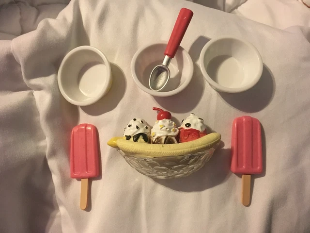 OUR GENERATION SWEET Stop Ice Cream Truck BANANA SPLIT & BOWLS LOT ...