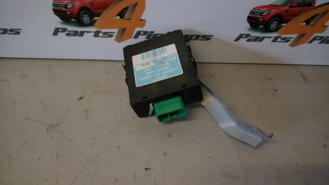 TOYOTA HILUX 2008+ Computer 4wd Control Unit 89533-71020 363811-11020 £ ...