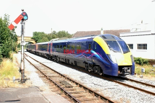 PHOTO CLASS 175 Adelante 5-Car Dmu No 180 108 At Moreton-In-Marsh Of ...