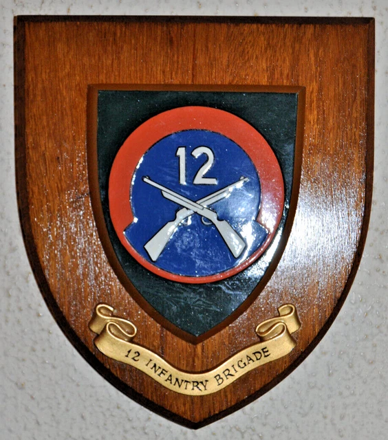 12TH INFANTRY BRIGADE (Irish Army) regimental mess wall plaque shield ...
