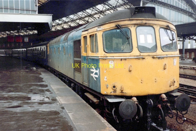 RAILWAY PHOTO 6X4 Class 33 33010 Waits to depart Bristol Temple Meads ...