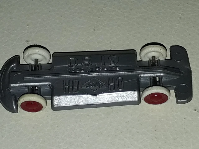 JOUEF ANCIEN JOUET rail SNCF train FRANCE PLASTIQUE chassis CITROEN ... JOUEF ANCIEN JOUET rail SNCF train FRANCE PLASTIQUE chassis CITROEN ...