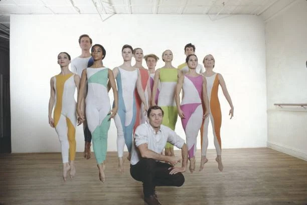 DANCER CHOREOGRAPHER PAUL Taylor and his dance company in 1968 OLD ...