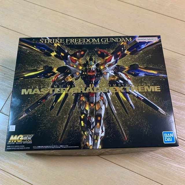 BANDAI MGEX 1/100 Gundam SEED DESTINY Strike Freedom Gundam ...