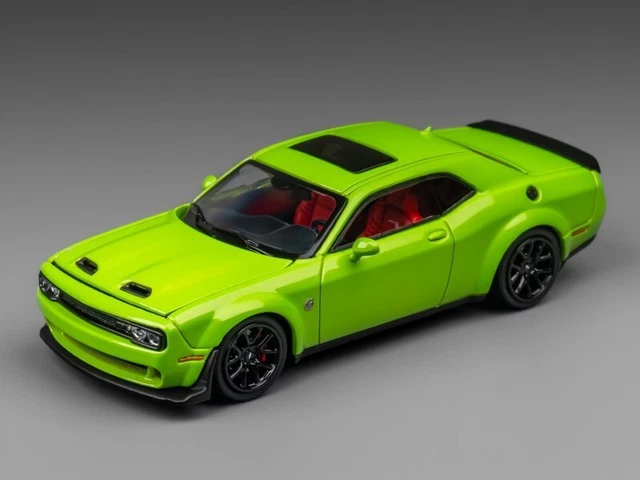 DODGE CHALLENGER SRT Hellcat - Widebody - green - Stance Hunters 1:64 ...
