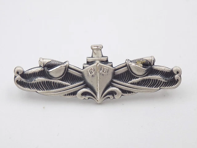 ORIGINAL VINTAGE US Navy Enlisted Surface Warfare Overseas Cap Badge £9 ...