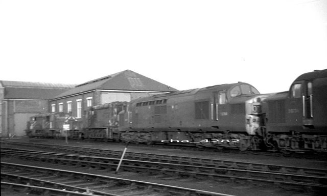 ORIGINAL RAILWAY TRAIN NEGATIVE. RA. Unsharp neg of Class 37 loco D6784 ...