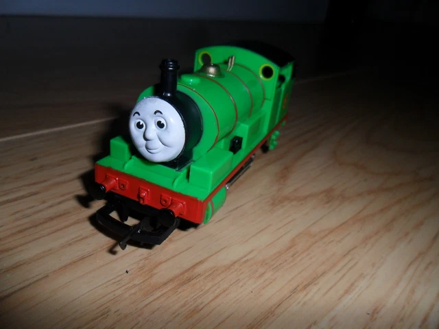 THOMAS & FRIENDS Percy No. 6 Locomotive for Hornby OO Gauge Train Sets ...