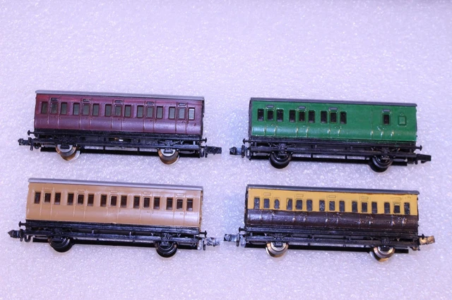 N GAUGE FARISH 4 Wheel Coaches x 4 £1.06 - PicClick UK