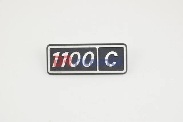 LOGO ORRNEMENT SCRIPT Emblème Modèle Fiat " 1100 C " - DR0489 EUR 15,49 ...