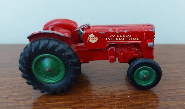 MATCHBOX 3” MCCORMICK International B-250 King Size Diecast Tractor No ...