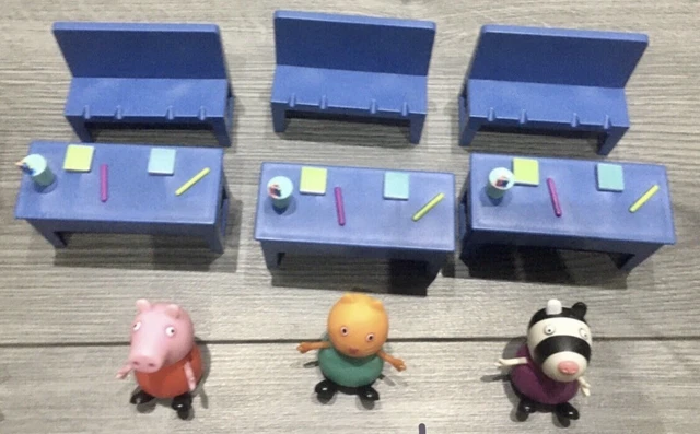 PEPPA PIG SCHOOL Class Room Set With 3 Figures & Madam Gazelle £8.90 ...