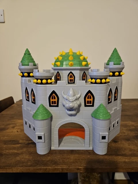 NINTENDO SUPER MARIO Bowser Castle Deluxe Playset Toy with Sounds 2019 ...