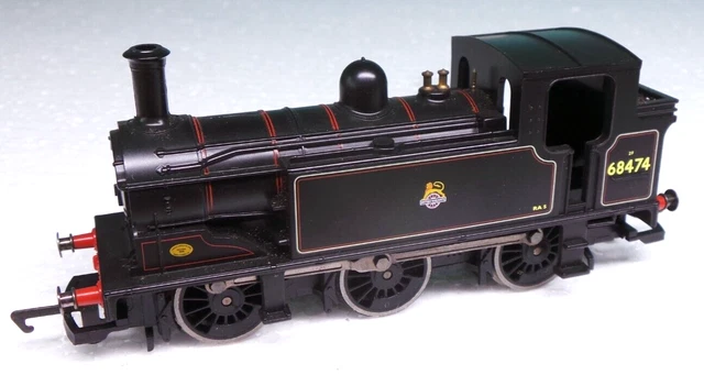HORNBY MODEL RAILWAY BR Steam Locomotive 68474 DC 0-6-0 R2384 Class J83 ...
