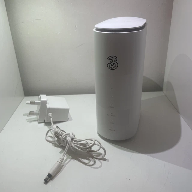 ZTE MC801A HYPERBOX Three 5G Wi-Fi router dual-band white £93.99 ...