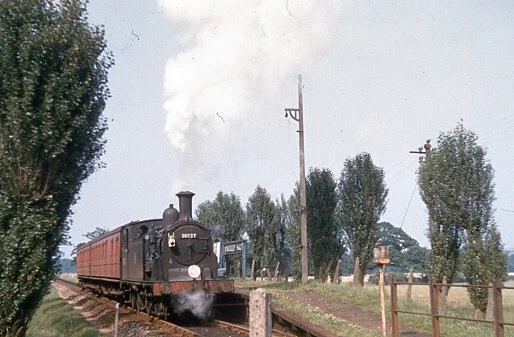 COLOUR SLIDE OF 30027 SR M7 class steam loco £1.99 - PicClick UK