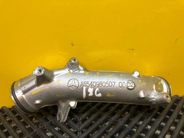 MERCEDES BENZ E Class W213 E220 Turbo Intercooler Pipe Connector ...