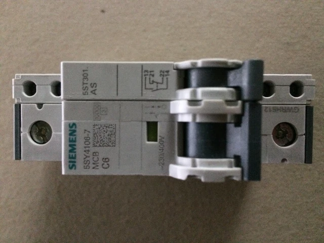 COMMUTATEUR DE CIRCUIT auxiliaire SIEMENS 5ST301AS et 5SY4106-7 MCB ...