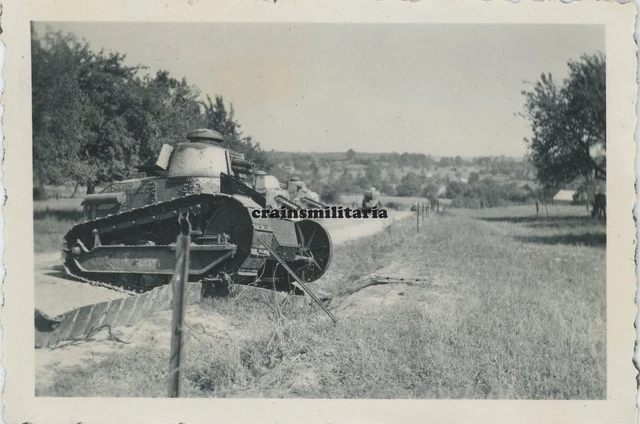 ORIG. FOTO RENAULT FT-17 Beute Panzer Tank Char in Frankreich Belgien ...
