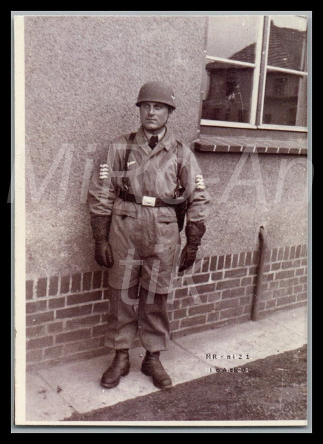 FOTO, WK2, NACHL. Fallsch.jäg. H.Kalischewsky, Portrait im Sprunganzug ...
