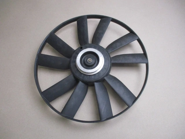 VW GOLF 3 1H Jetta convertible (with air conditioning) radiator fan ...